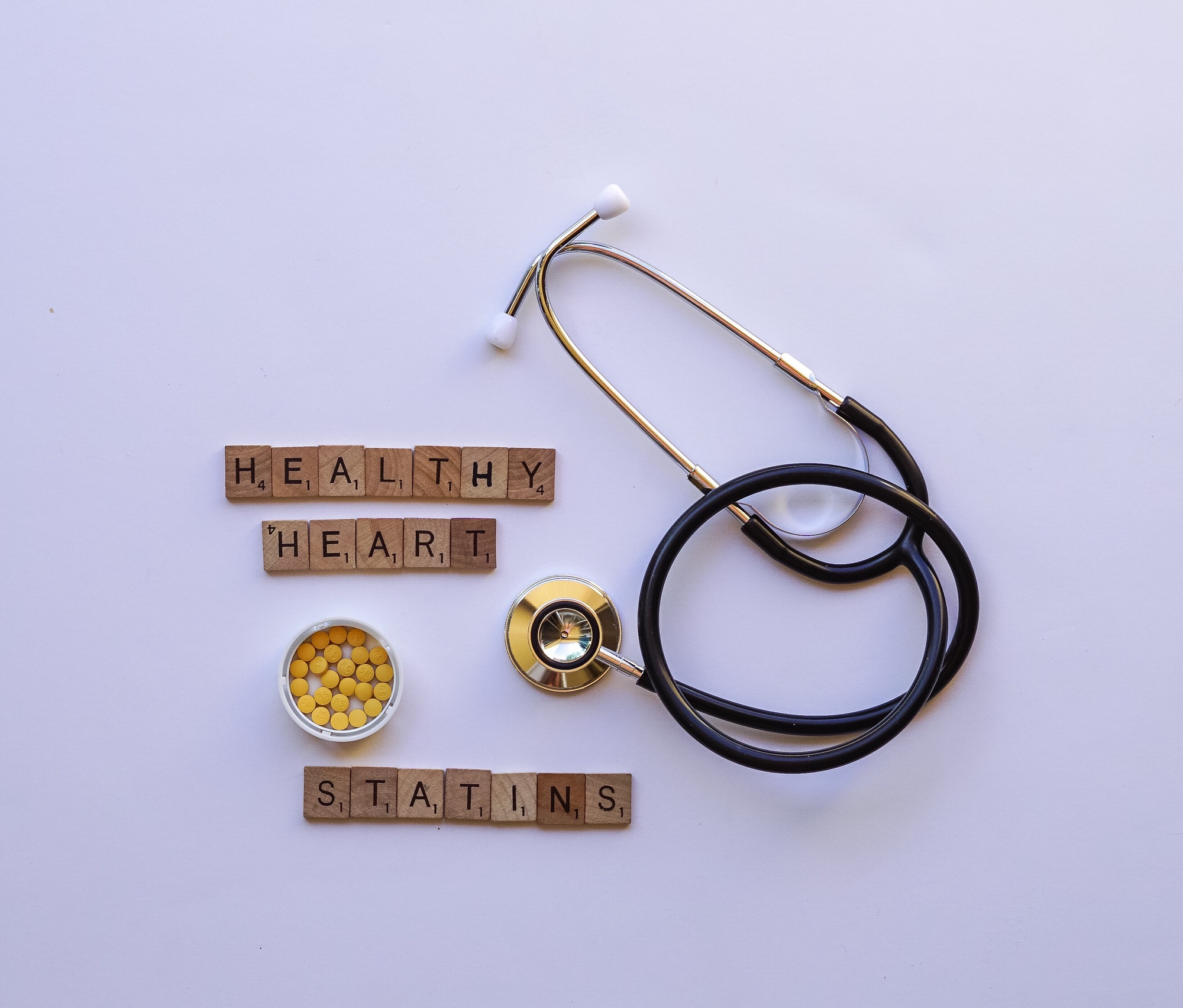 ΙΑΤΡΙΚΟΙ ΜΥΘΟΙ: ΧΟΛΗΣΤΕΡΟΛΗ | Dr. Σφήκας Γεώργιος