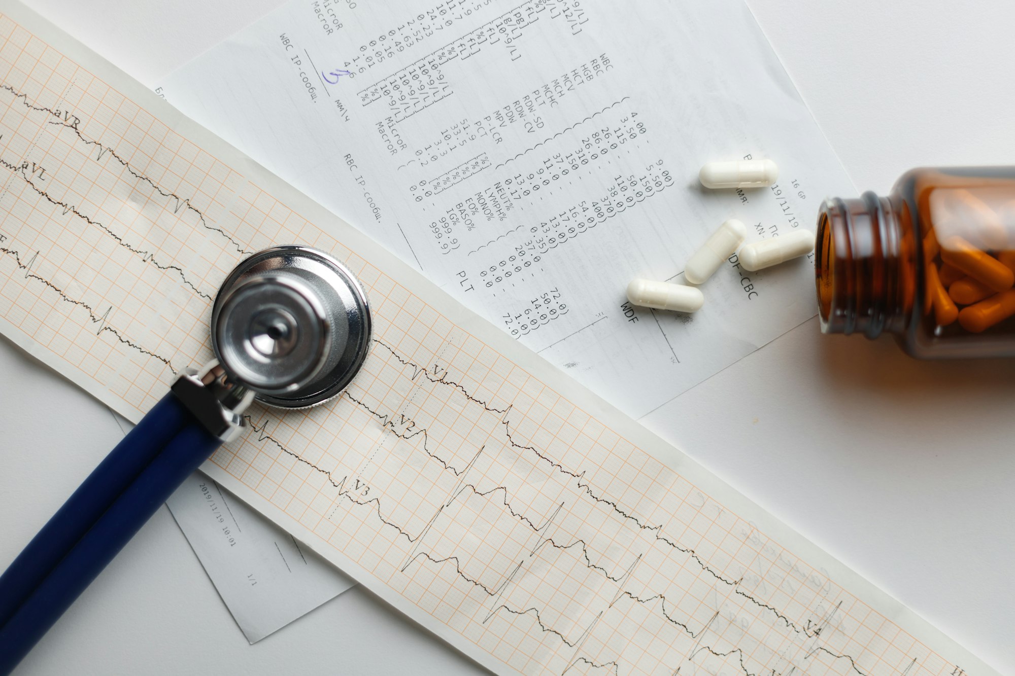 ΠΑΡΑΓΟΝΤΕΣ ΠΟΥ ΕΠΗΡΕΑΖΟΥΝ ΤΗ ΔΥΣΛΙΠΙΔΑΙΜΙΑ | Dr. Σφήκας Γεώργιος